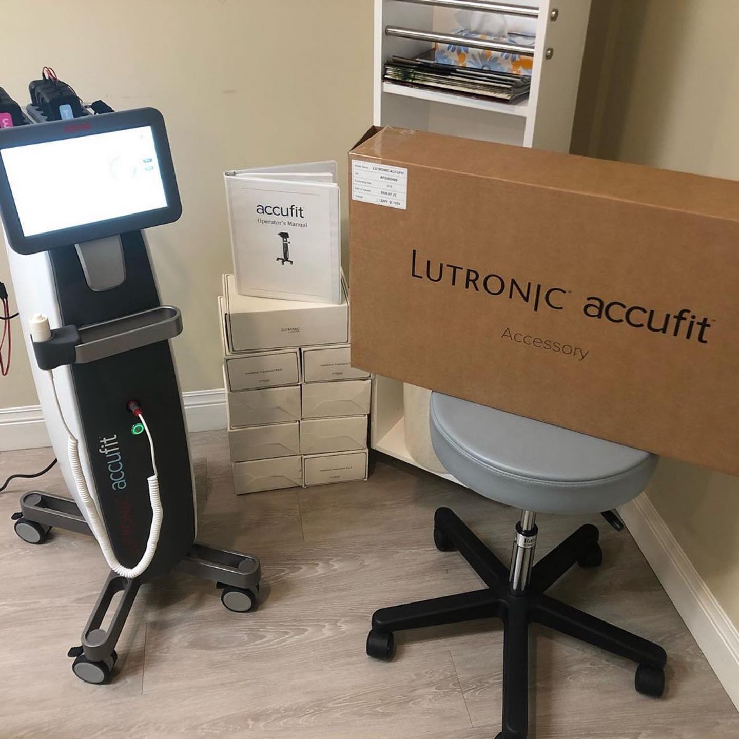 Lutronic Accufit - Aesthetics Medical Laser