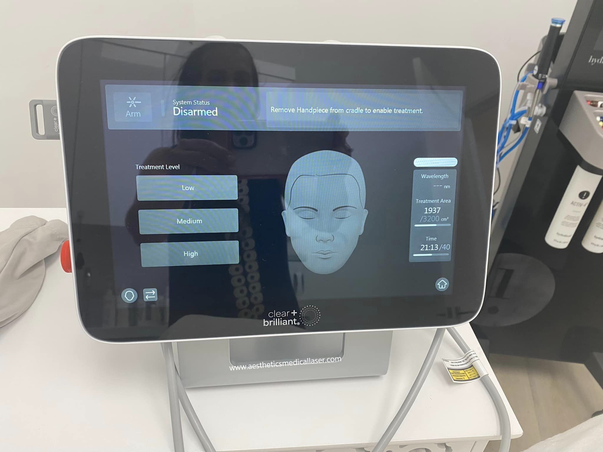 Clear + Brilliant Touch Skin Laser- Aesthetics Medical Laser